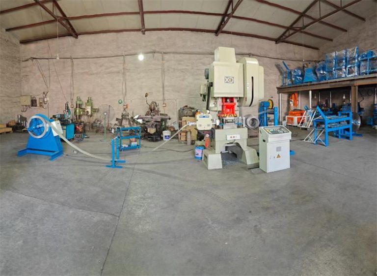 welcome visit our factory of concertina razor wire making machine ...